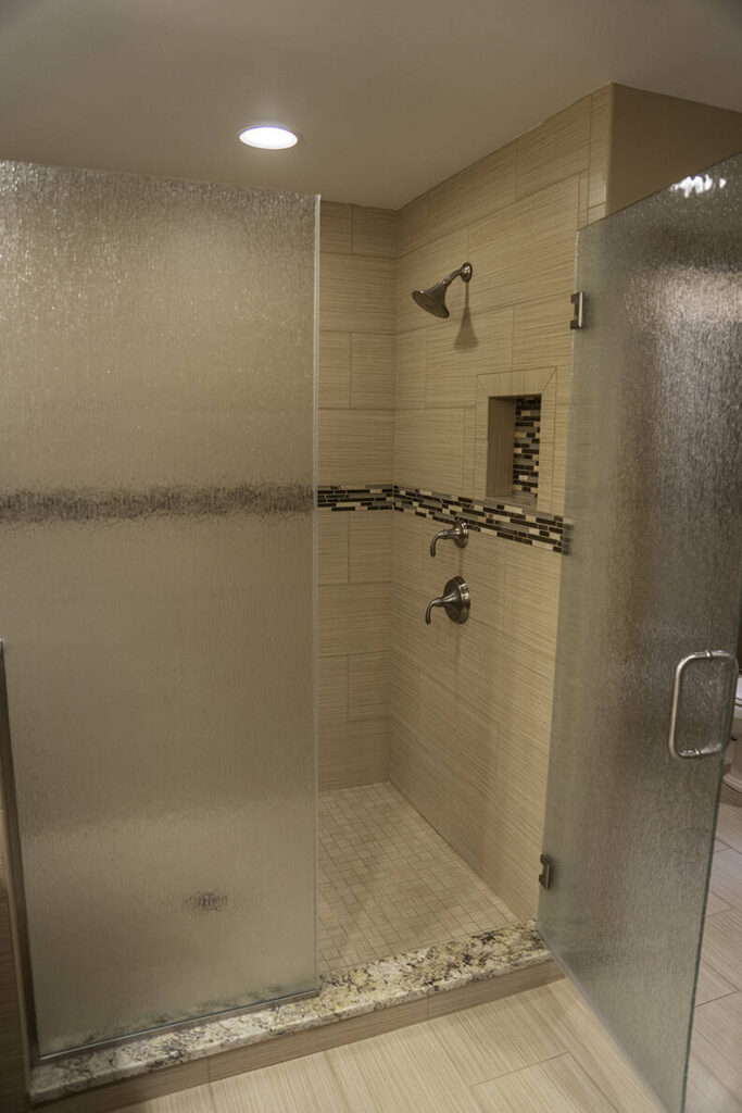 The Ultimate Guide to Low-Step Showers for Seniors - Reliable Home ...