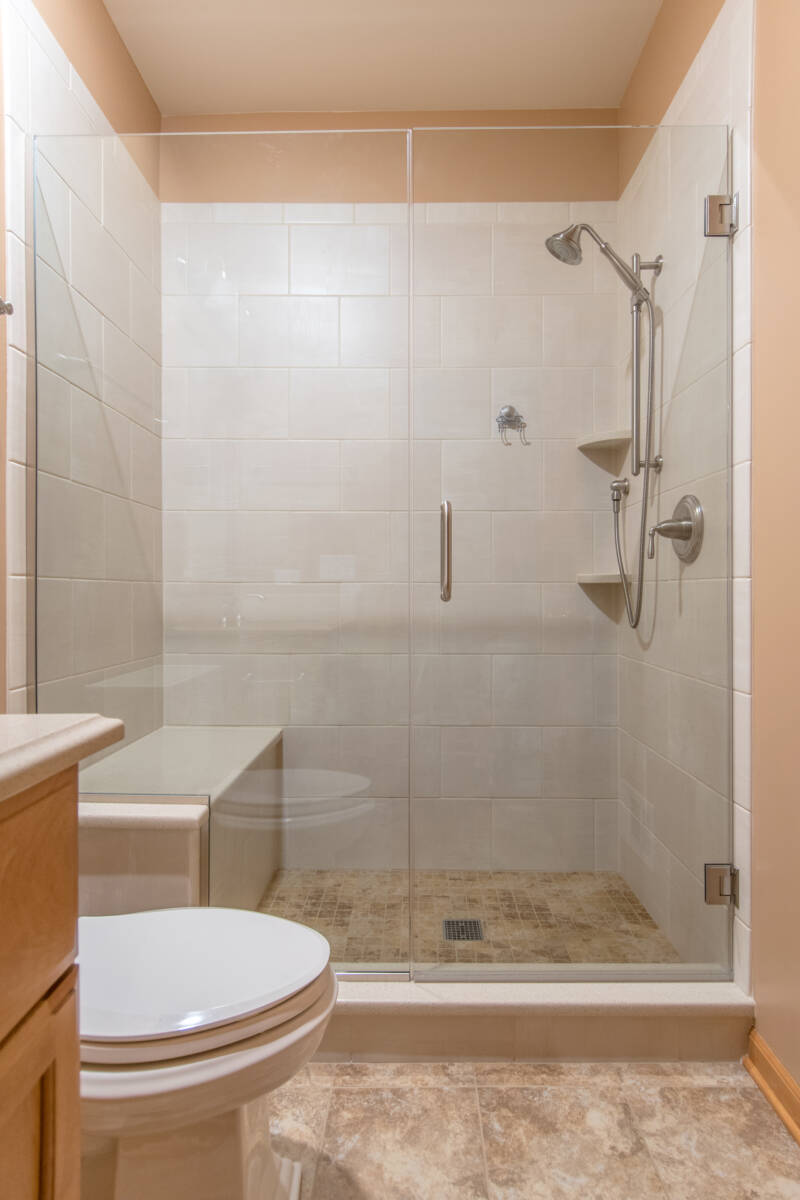 The Ultimate Guide to Low-Step Showers for Seniors - Reliable Home ...